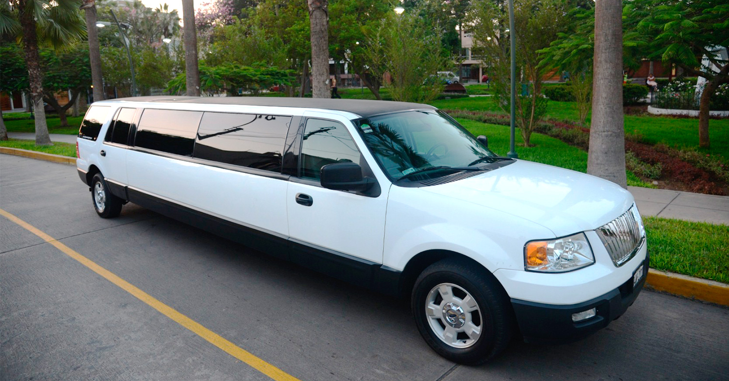 Limosina Expedition – Jet Set Limousine